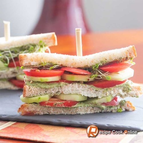 Delicious Tomato Cucumber Sandwich Recipe